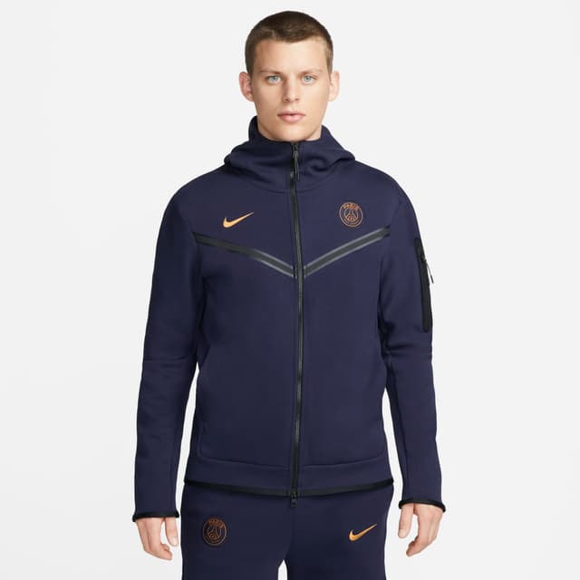 PSG TECH FLEECE NAVY WINDRUNNER 2023-24 | CalcioItalia.com ...